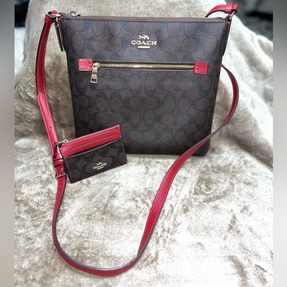 Coach | Bags | Coach Euc Signature Rowan File Crossbody Bag And ...